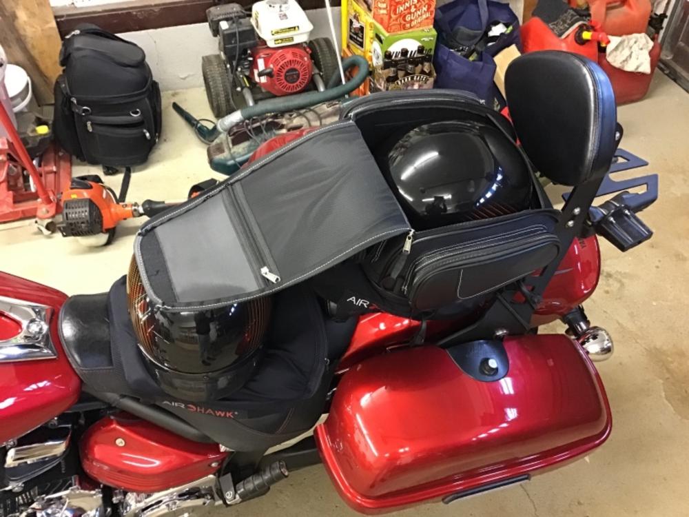 Stunning Retro Backseat Tail Bag for Motorcycles - American Legend Rider