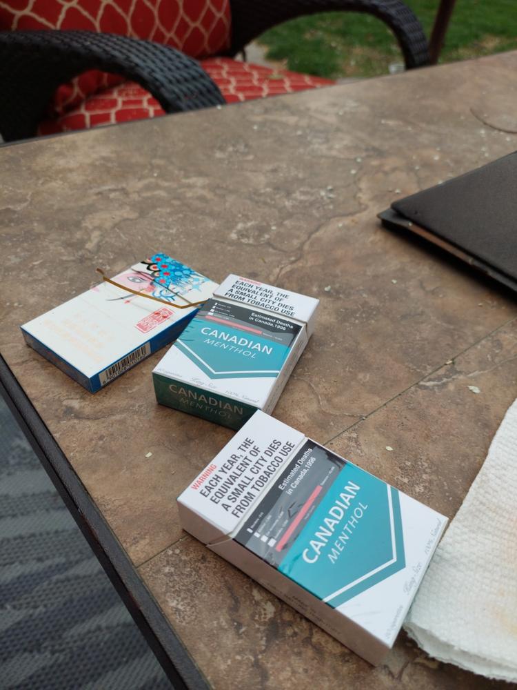 Canadian Menthol (King Size) – Select Smokes