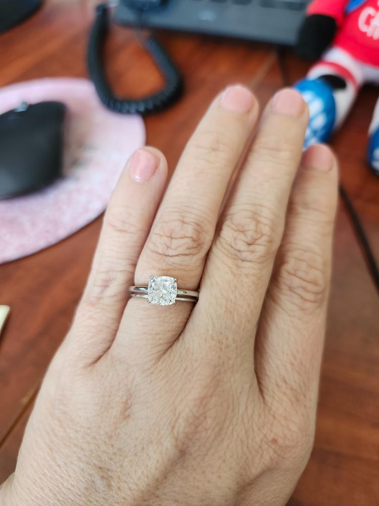 The Layla Solitaire Cushion Cut Engagement Ring – Modern Gents