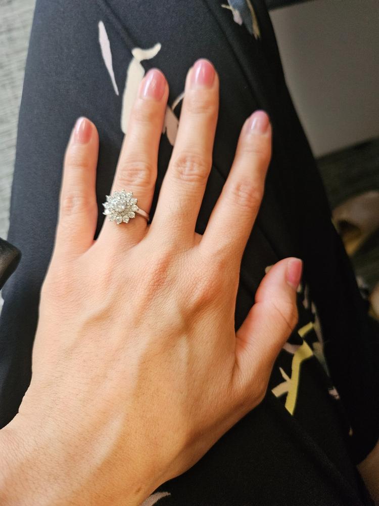 The Emily Sunburst Halo Engagement Ring – Modern Gents