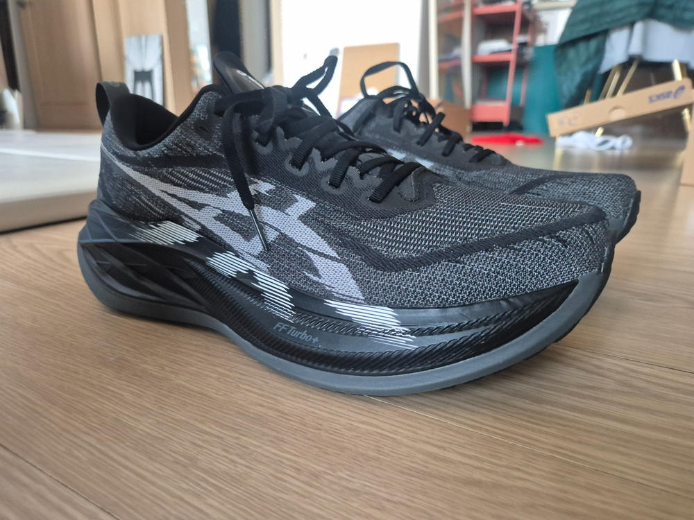 Asics Unisex Superblast 2 | Marathon Sports Asics Unisex Superblast 2 | Marathon Sports