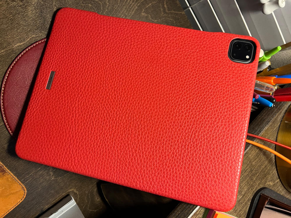 Customizable iPad Pro 12.9” Leather Case – make it your own! - Vaja