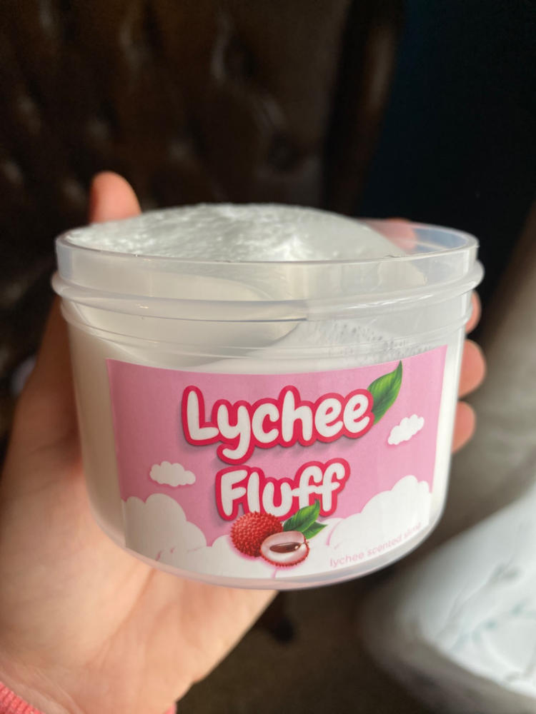Lychee Fluff – Momo Slimes