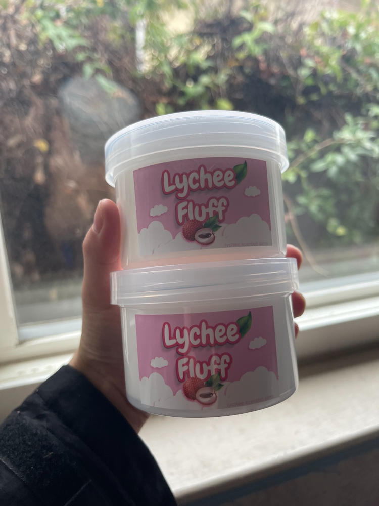Lychee Fluff Slime – Momo Slimes