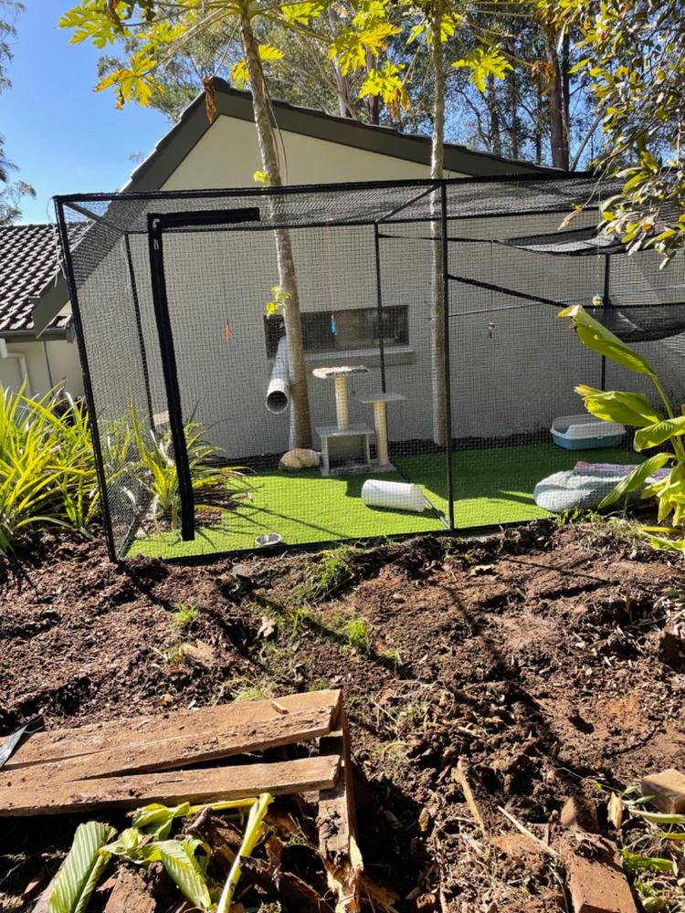 Double Size 3.6m Freestanding Cat Enclosure – Catnets