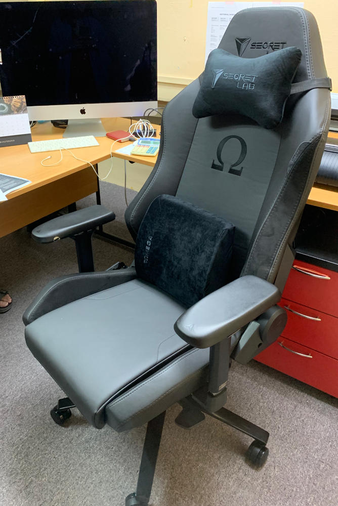 OMEGA Series gaming chairs | Secretlab US