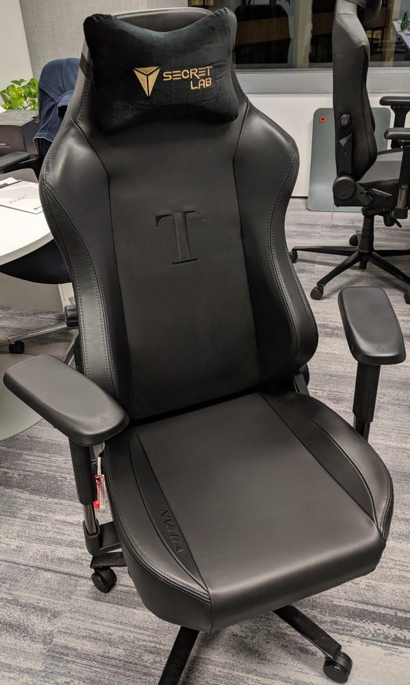 TITAN XL series gaming chairs | Secretlab SG