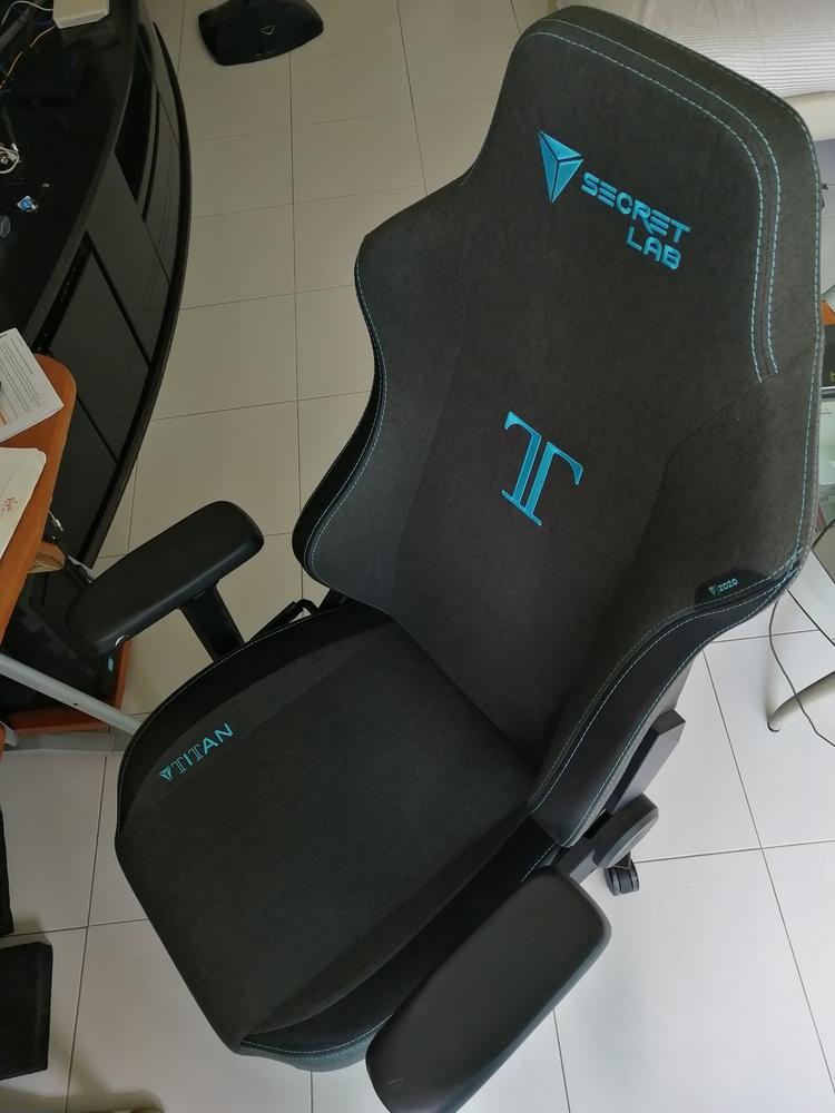 TITAN XL series gaming chairs | Secretlab SG