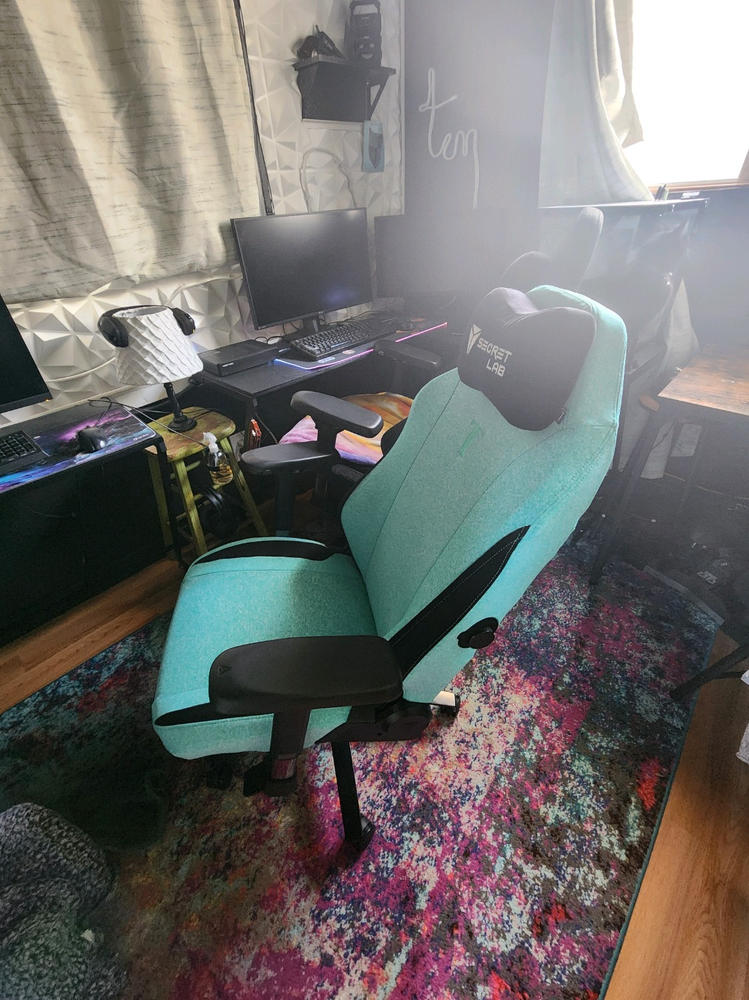 Secretlab SKINS - World's First Premium Gaming Sleeves | Secretlab US