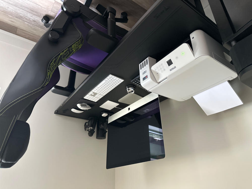 Secretlab MAGNUS Metal Desk | Secretlab UK