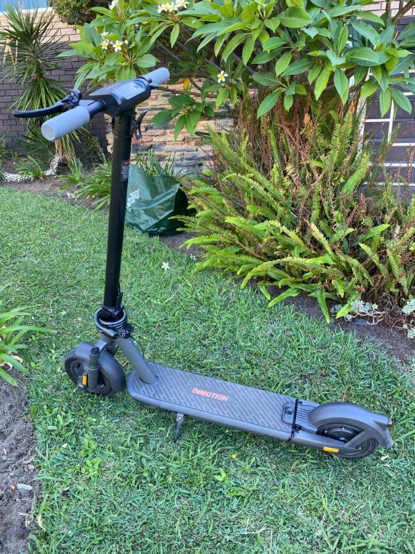 InMotion S1 Electric Scooter - Award Winning Commuter Electric Scooter ...