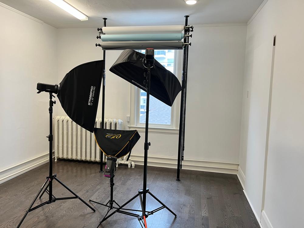 Strobepro Background Autopole Kit - Strobepro Studio Lighting