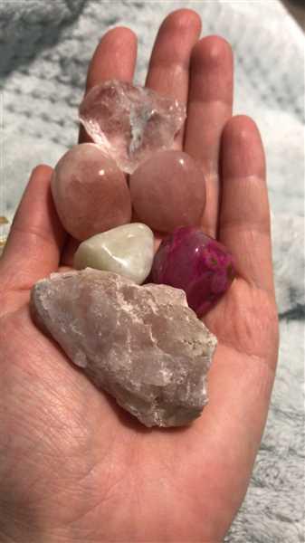 Clear Quartz Rough Crystals – The Psychic Tree