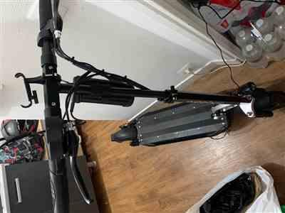 Trottinette Electrique Weebot Omaha - Double Suspension - 10 Pouces